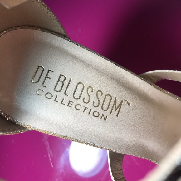 De Blossom Collection | Shoes | De Blossom Collection Gold Glitter And ...